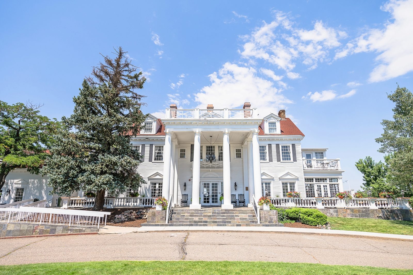 Ryan & Brittany | The Manor House, Colorado Wedding Photographer